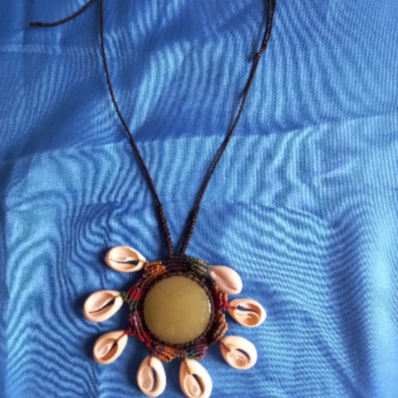Jewelry | Peruvian Necklace Woven In Macrame Thread And Seashell | Poshmark